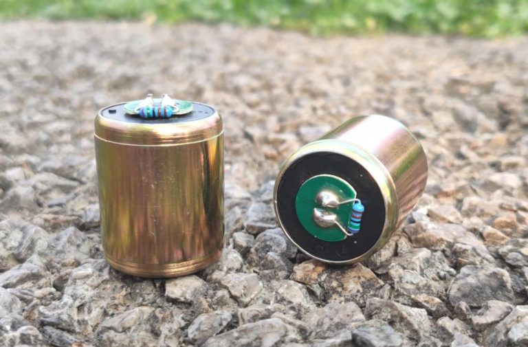 What Does A Geophone Measure? - Seis Tech